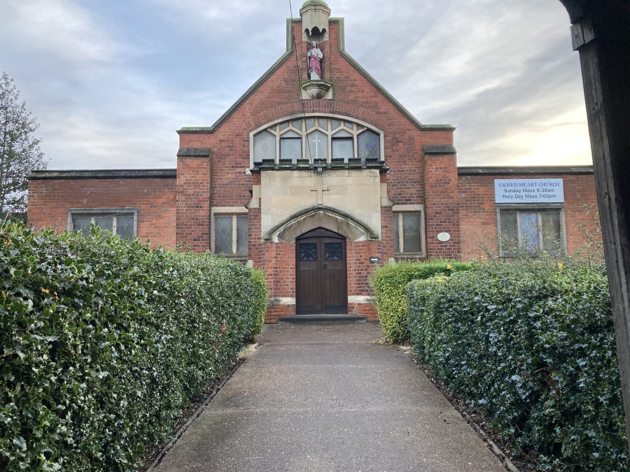 Who Built A Church In Hull In Memory Of His Brother? – Curiosity Hull